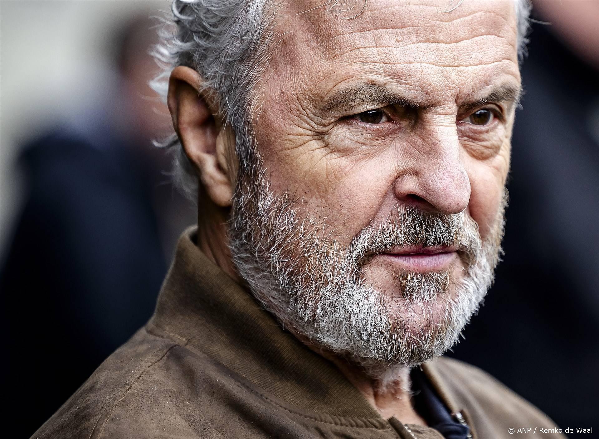 Huub Stapel: 'Binnen één dag sla ik iemand op z'n bakkes!' | Shownieuws