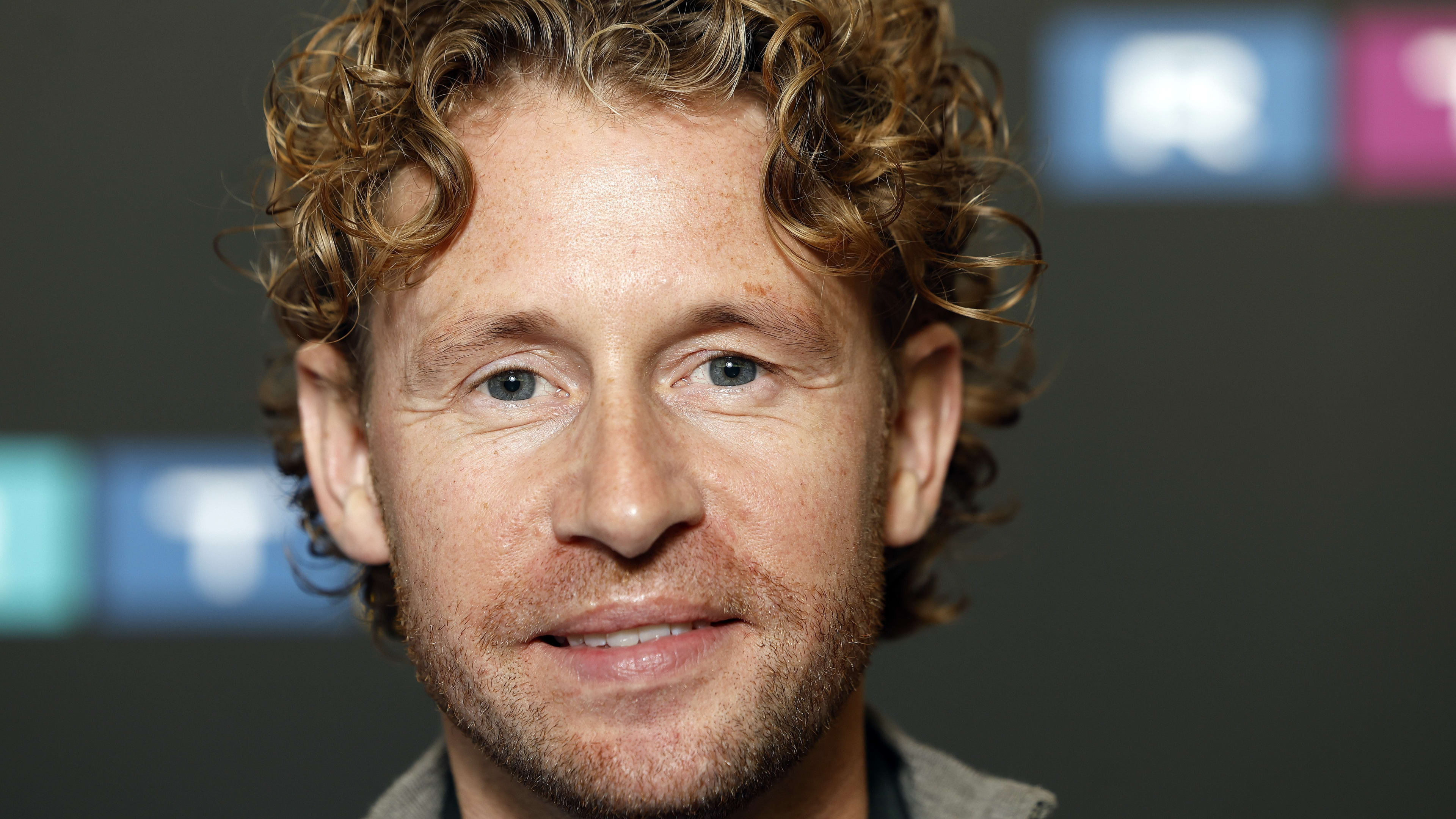 Ewout Genemans houdt zijn hart vast | Shownieuws