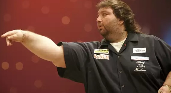 Oud-wereldkampioen darts Andy Fordham (59) overleden | Shownieuws