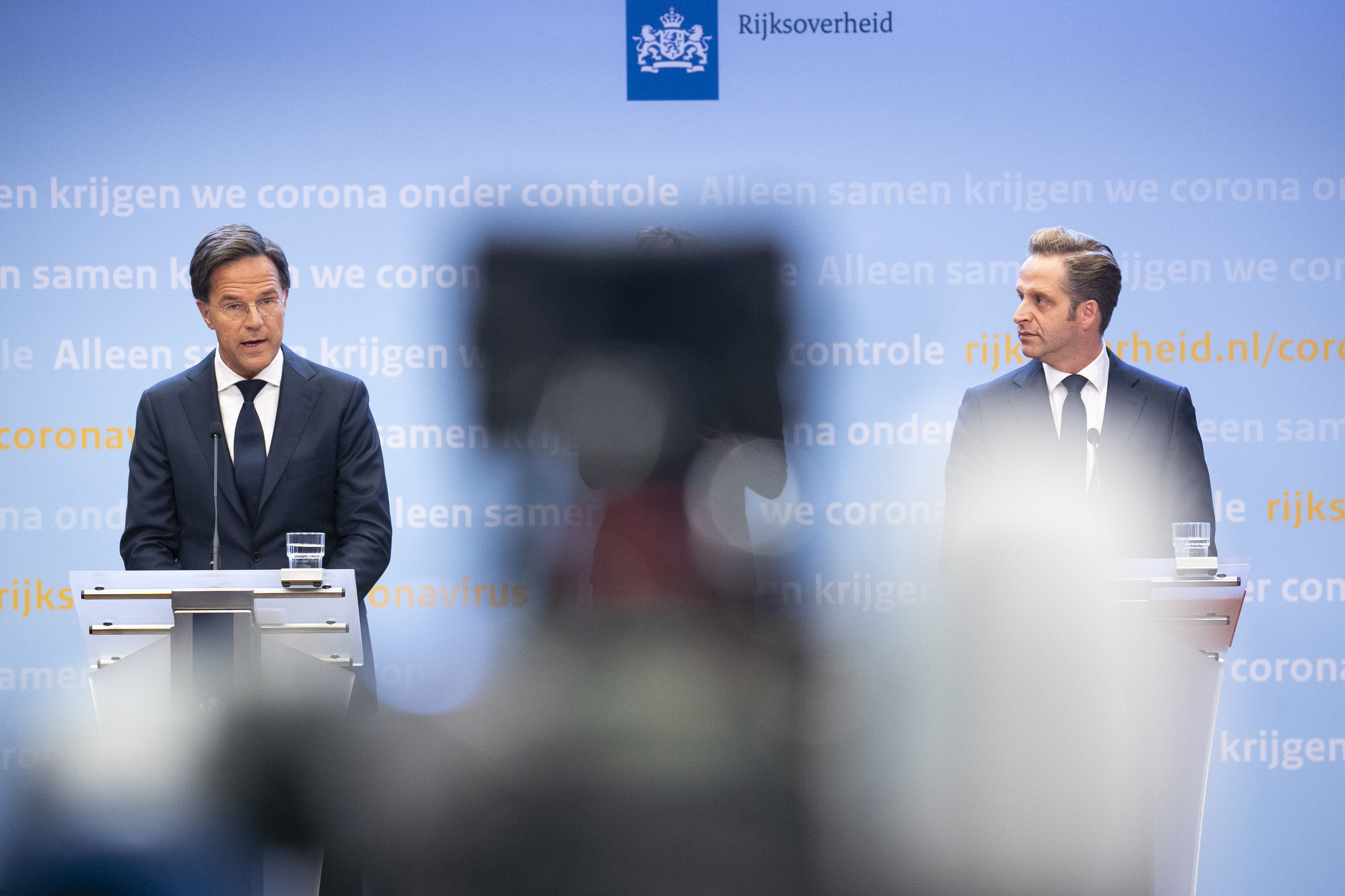 Premier Rutte en minister De Jonge geven maandagavond weer persconferentie over corona | Hart ...