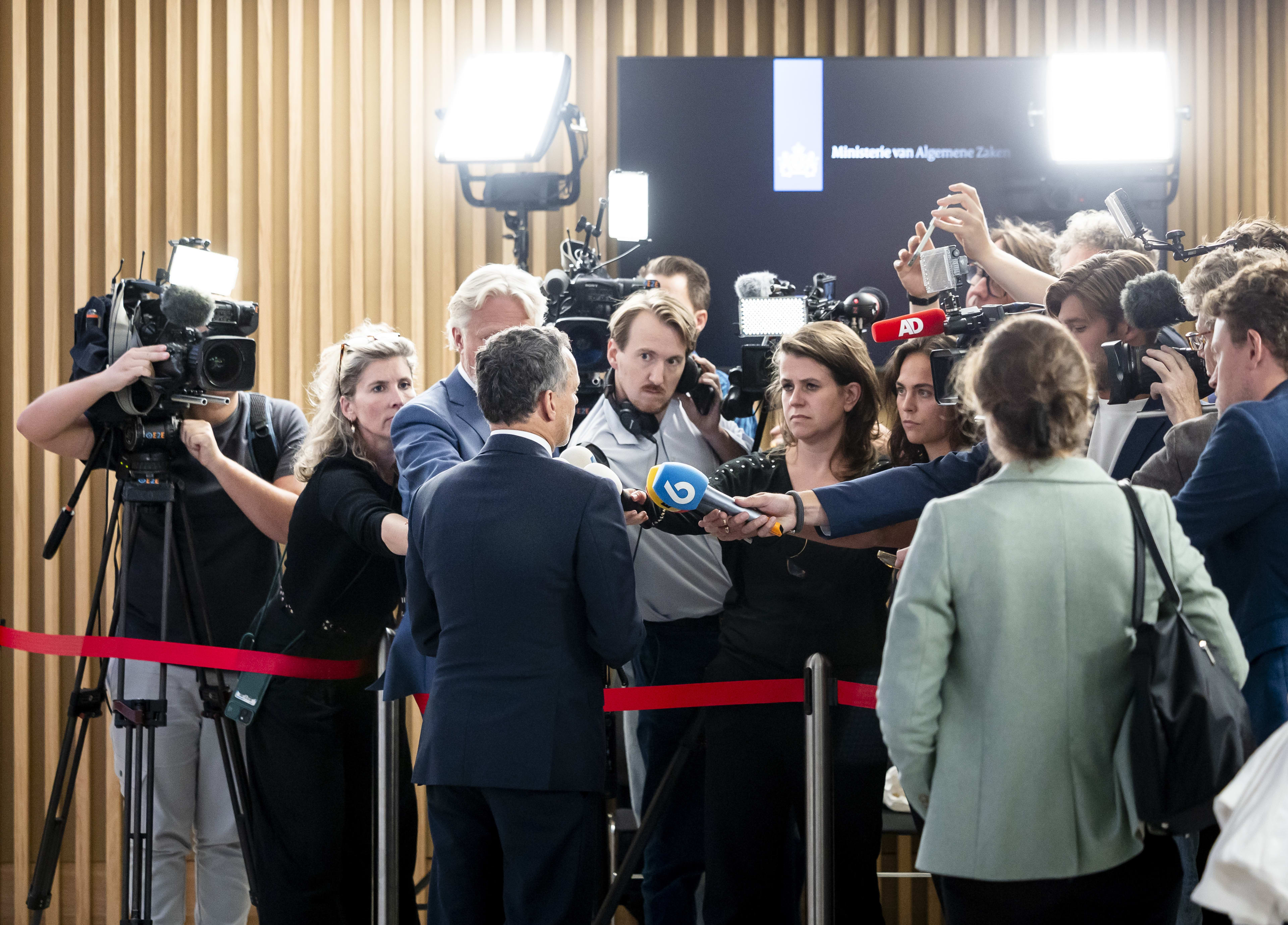 Hamas prijst vertrek Veldkamp: 'Moedig en ethisch' | Hart van Nederland