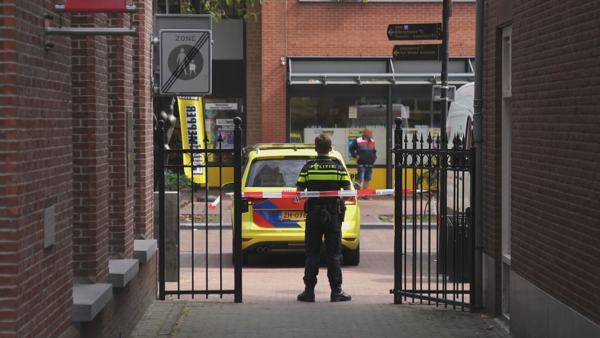 Vrouw (68) doodgestoken in haar woning in Helmond, zoon opgepakt | Hart van Nederland