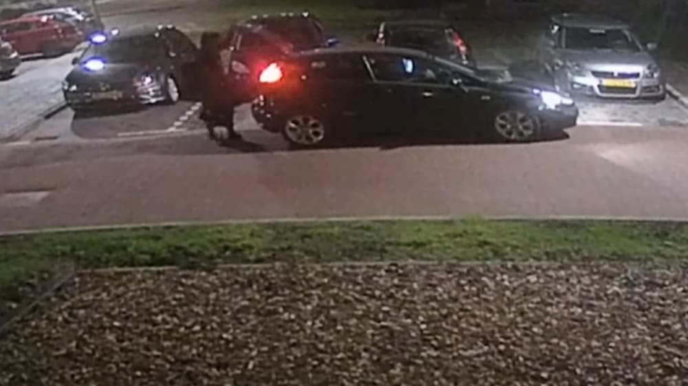 Politie toont beelden van vermoedelijke dader explosie Poolse supermarkt | Hart van Nederland