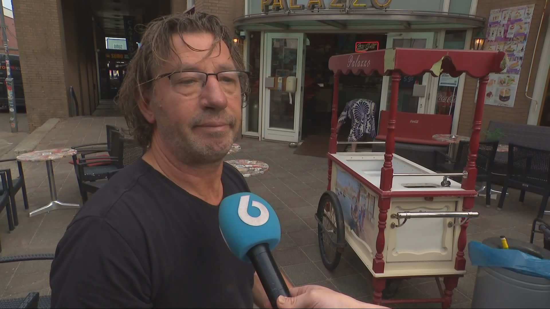 Eerste twee verdachten aangehouden voor rellen in Scheveningen | Hart ...