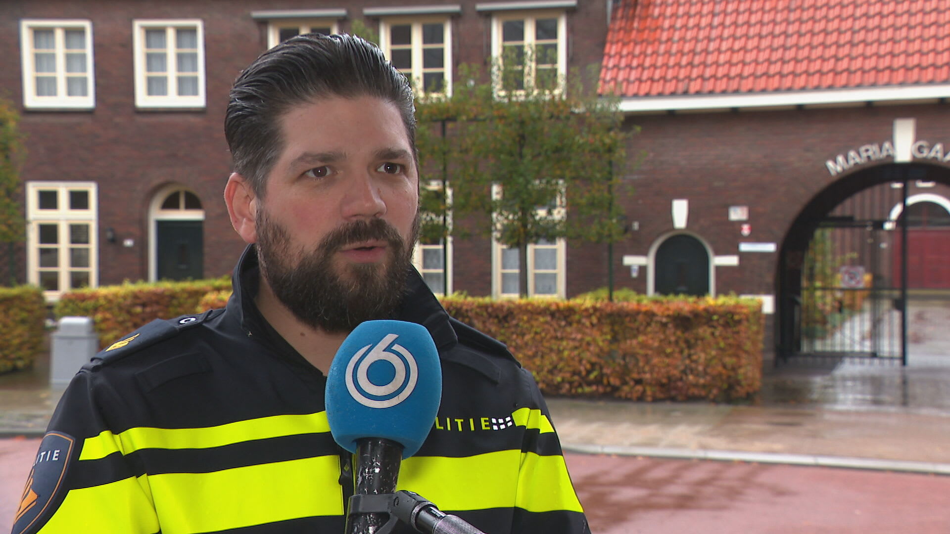 'Pedojagers' slaan man uit Goes ziekenhuis in: 'Speel niet voor eigen ...