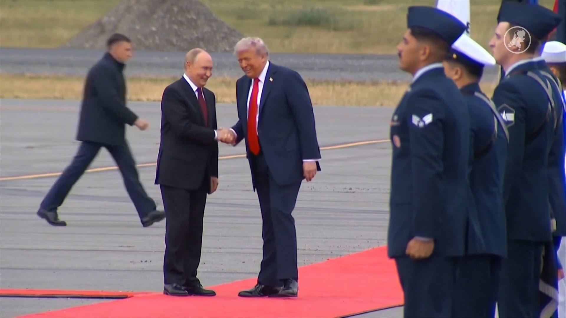 Trump vergadert met Poetin in Alaska, Oekraïense gemeenschap in ...