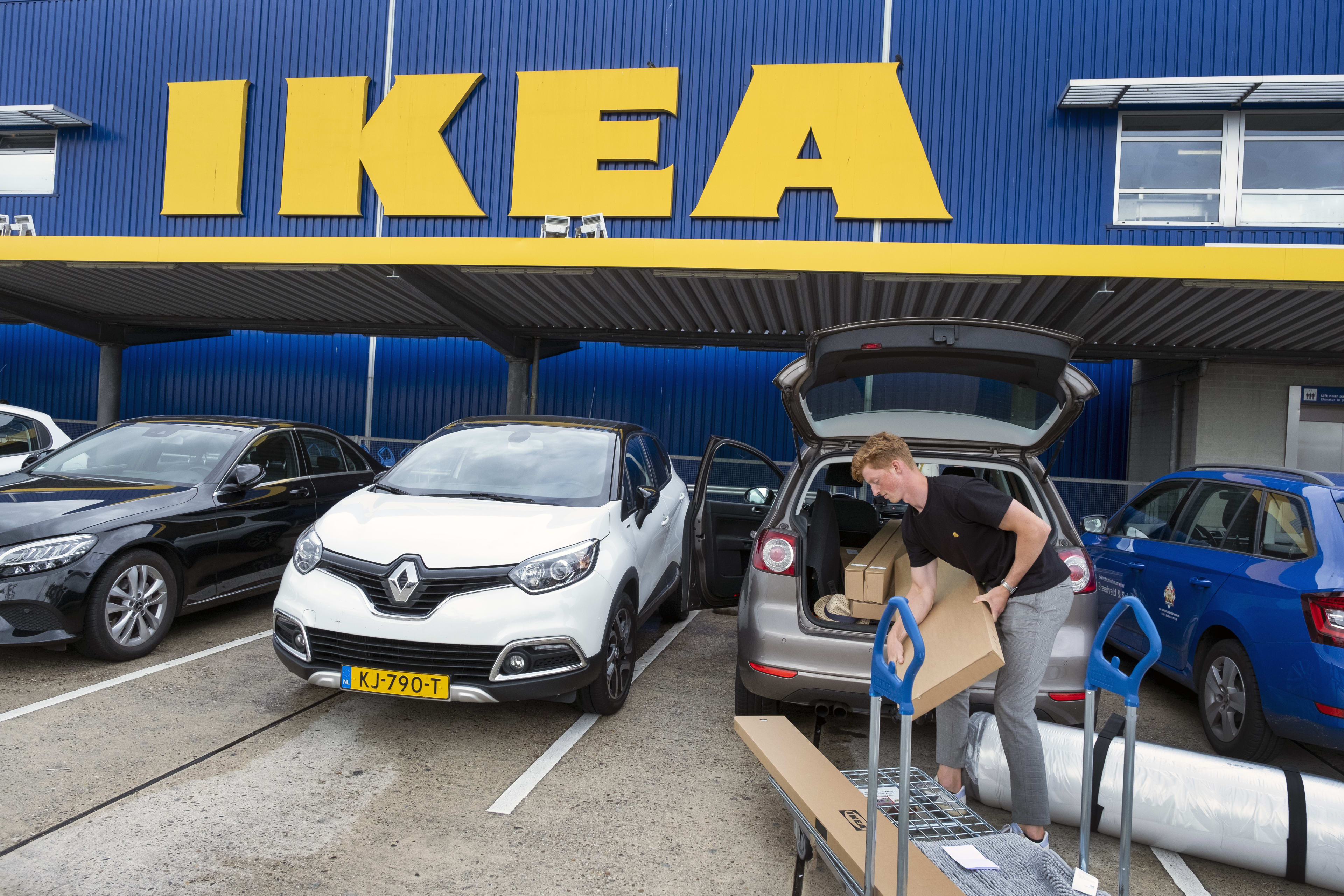 IKEA-filialen sluiten hun deuren een uur eerder | Hart van Nederland