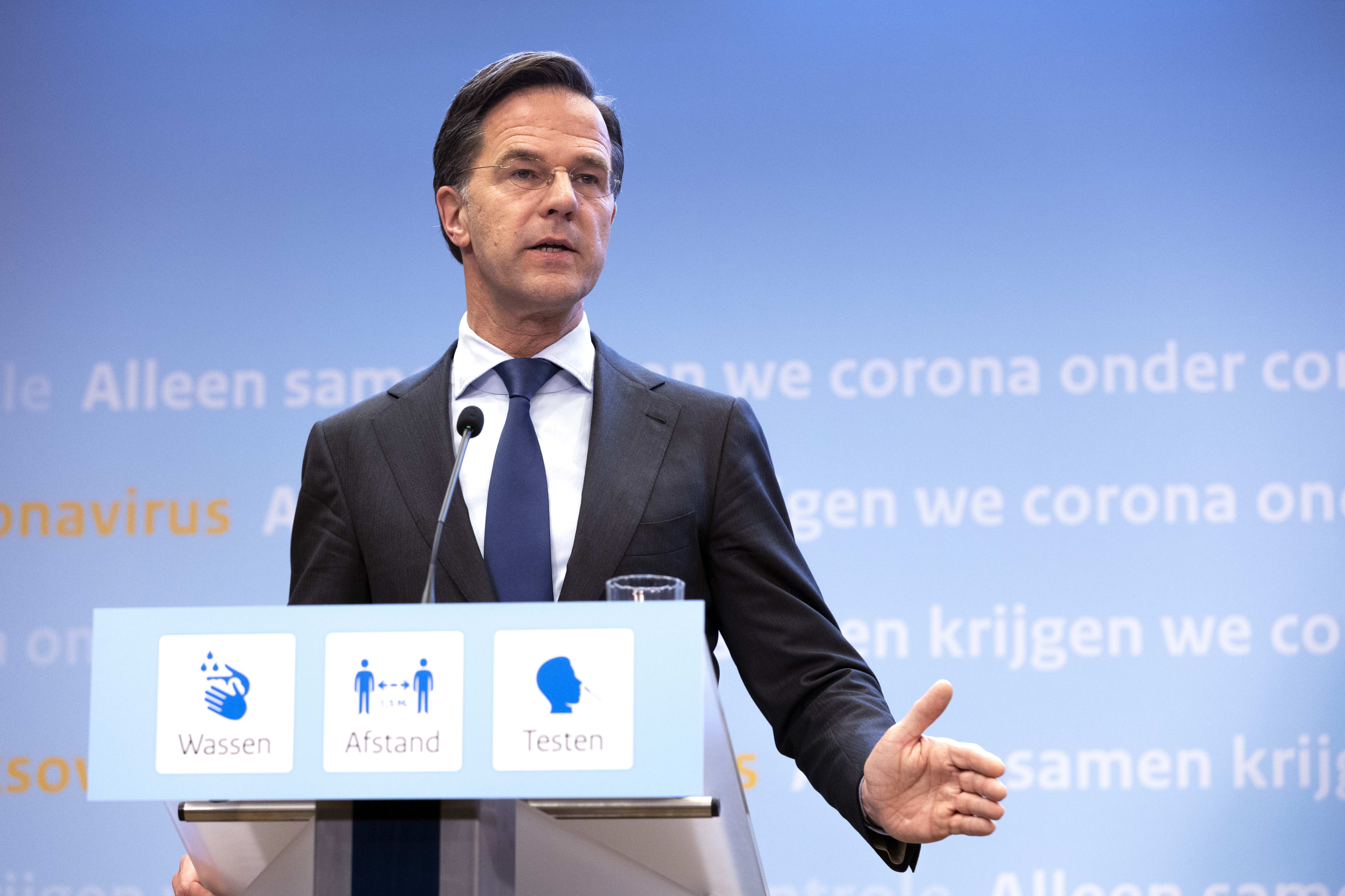 Persconferentie Rutte en De Jonge over verdere versoepeling ...