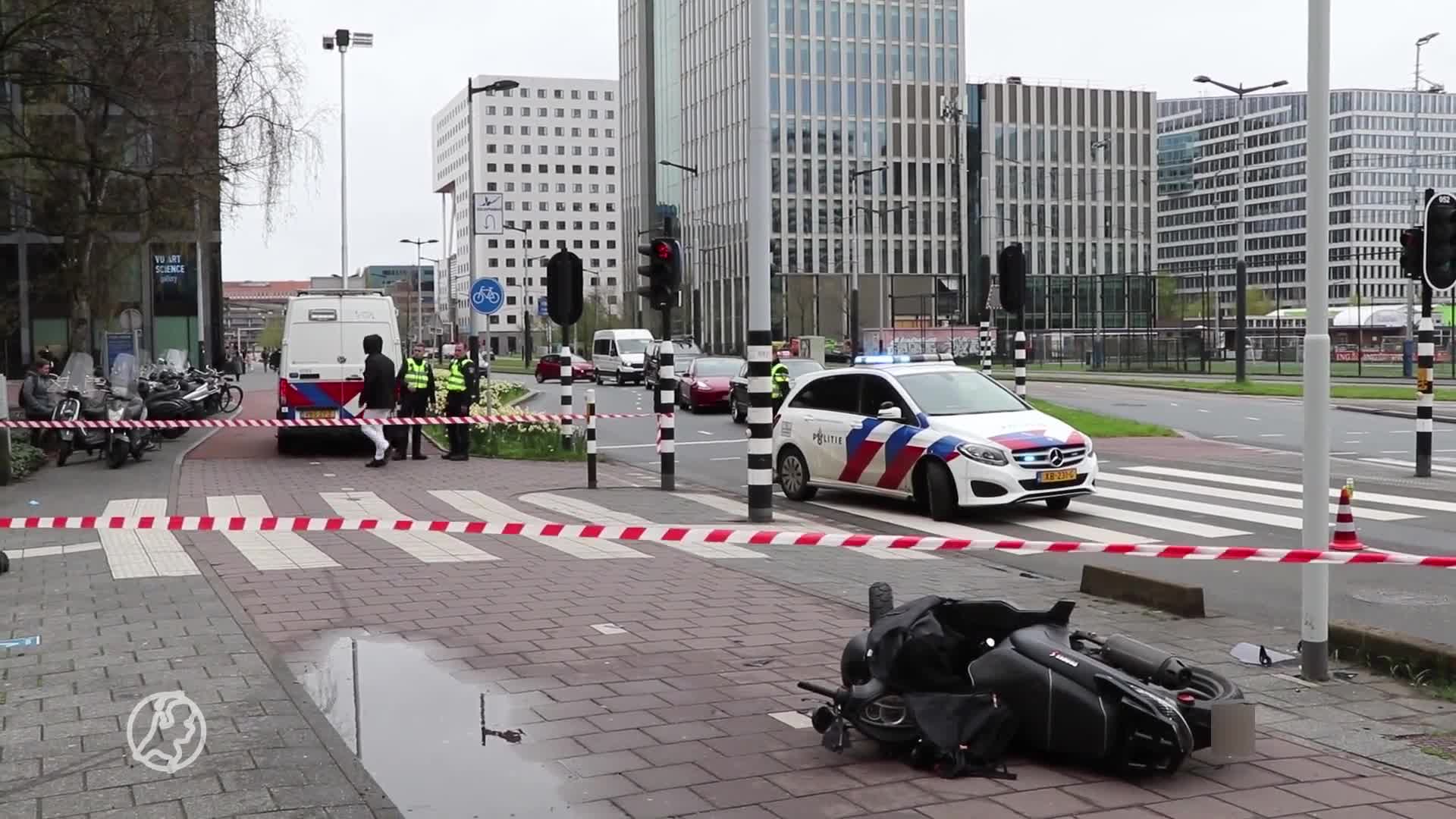 Scooterrijder (19) overlijdt na aanrijding met voetganger in Amsterdam-Zuid | Hart van Nederland