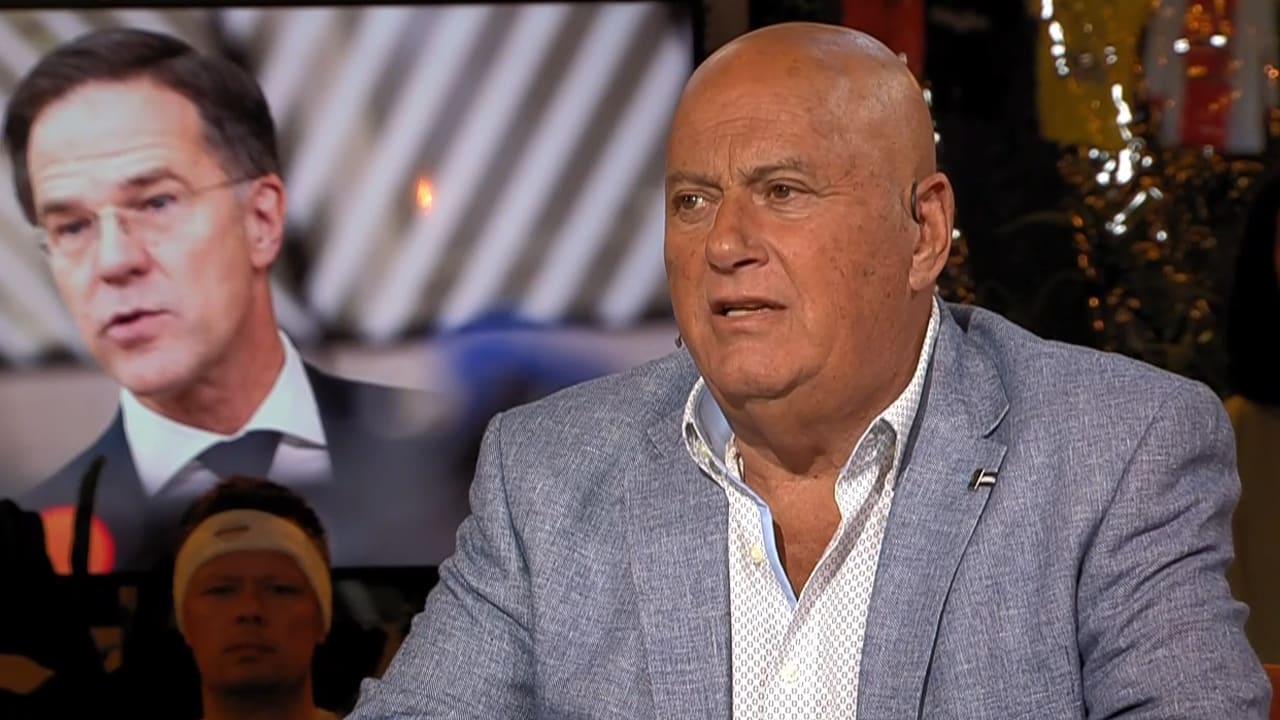 Olcay Gulsen, Jack van Gelder en Albert Verlinde donderdag aan tafel ...