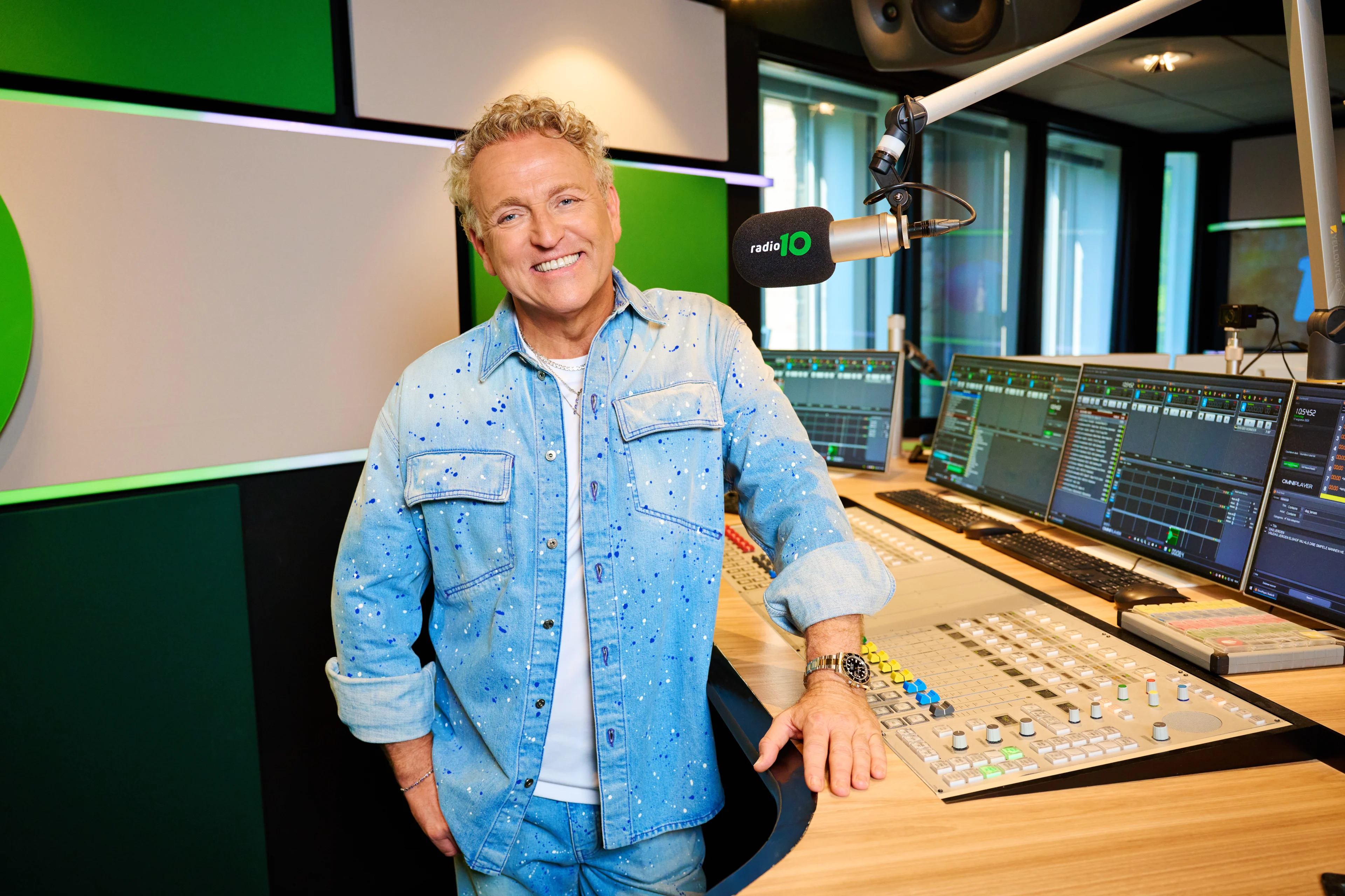 Gordon | Radio 10