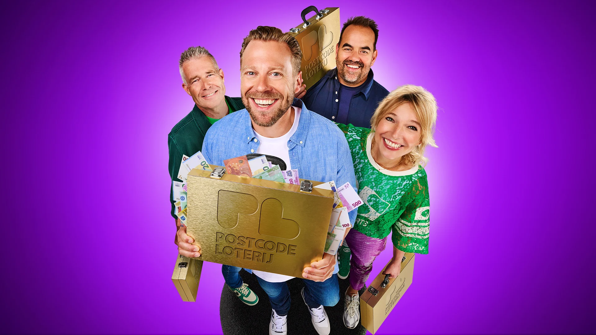 Daan raadt de stem in koffer 7 en pakt € 10.000,- in 538 Stemmenjacht ...