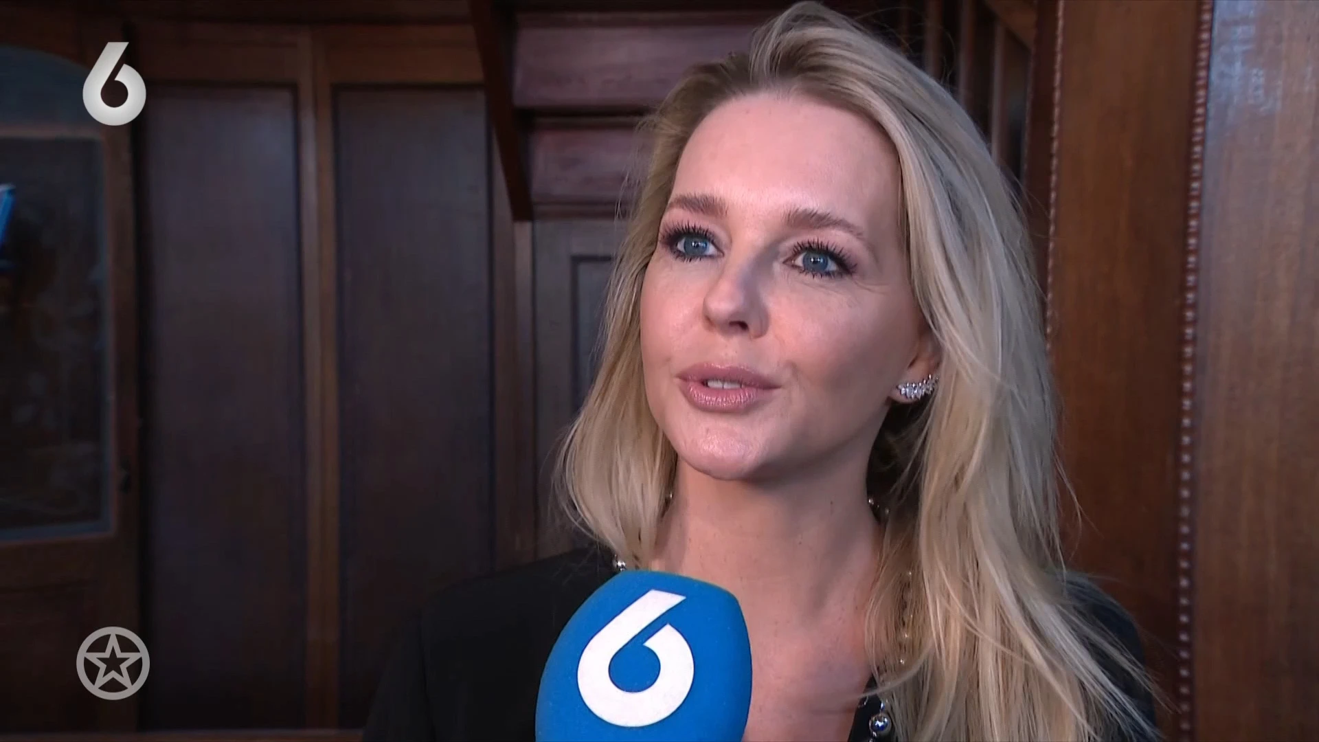 Chantal Janzen raadt zoon af om mee te doen aan The Voice | Shownieuws