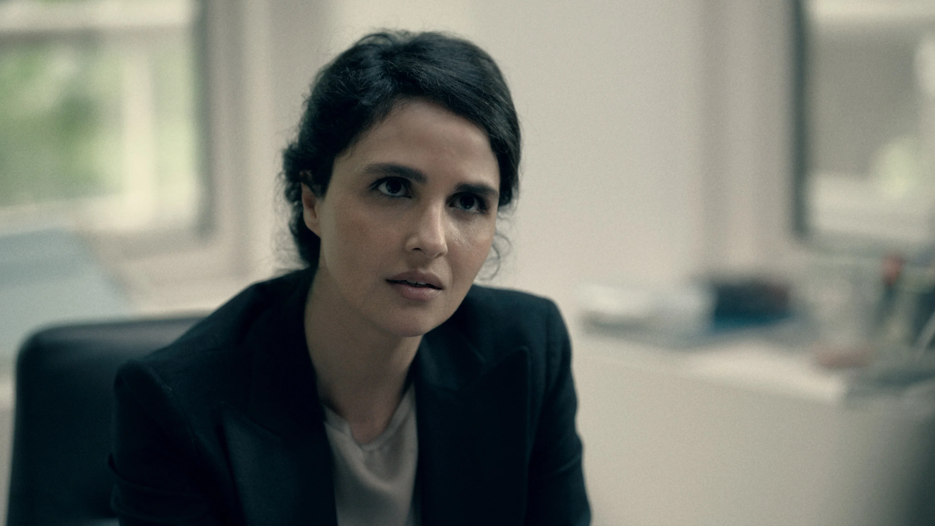 Videoland mikt op terugkeer Teun Kuilboer in Sleepers na heftige ...