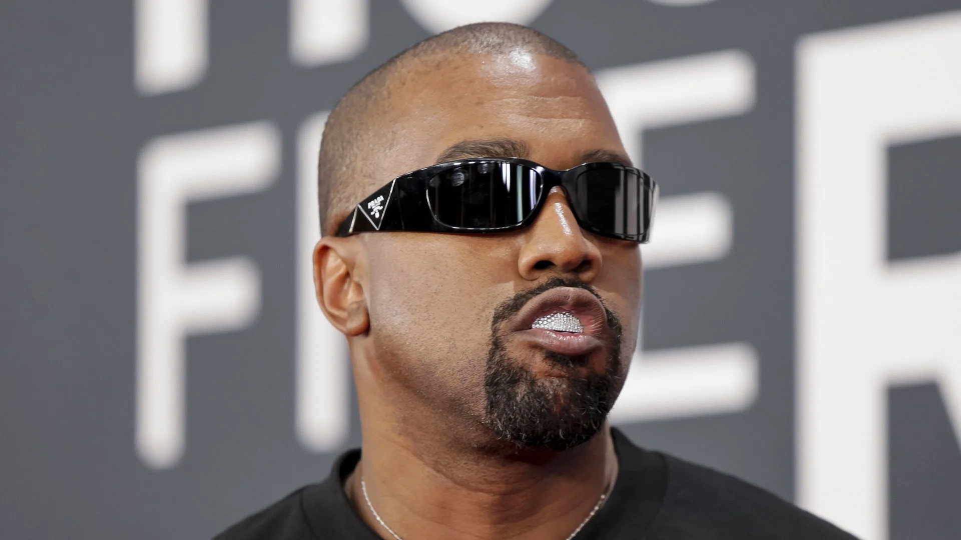 Concerten rapper Ye in Nederland kunnen doorgaan, rapper mag blijven ...
