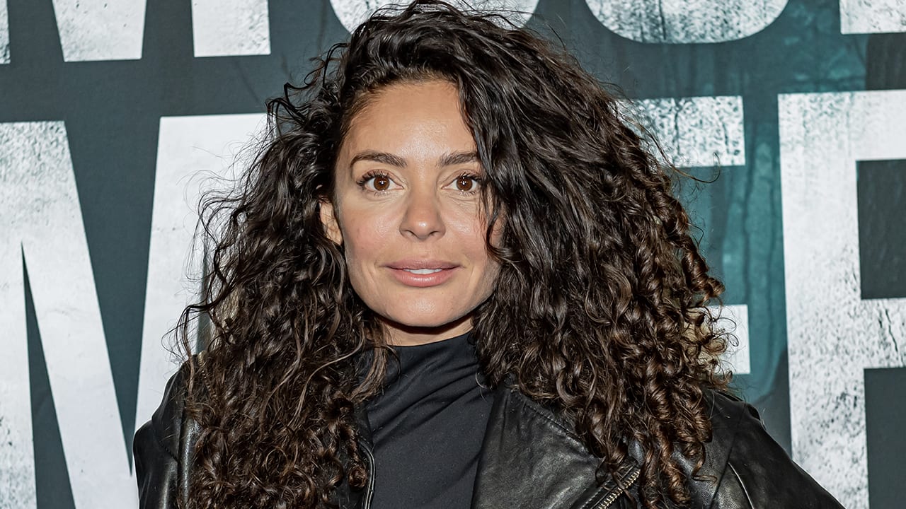 Fajah Lourens reageert weer op kritiek na cosmetische ingrepen: 'Voel ...