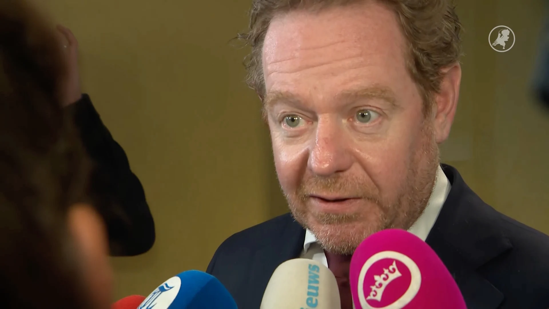 Politietop erkent blunder in onderzoek naar ‘glurende’ agenten | Hart ...