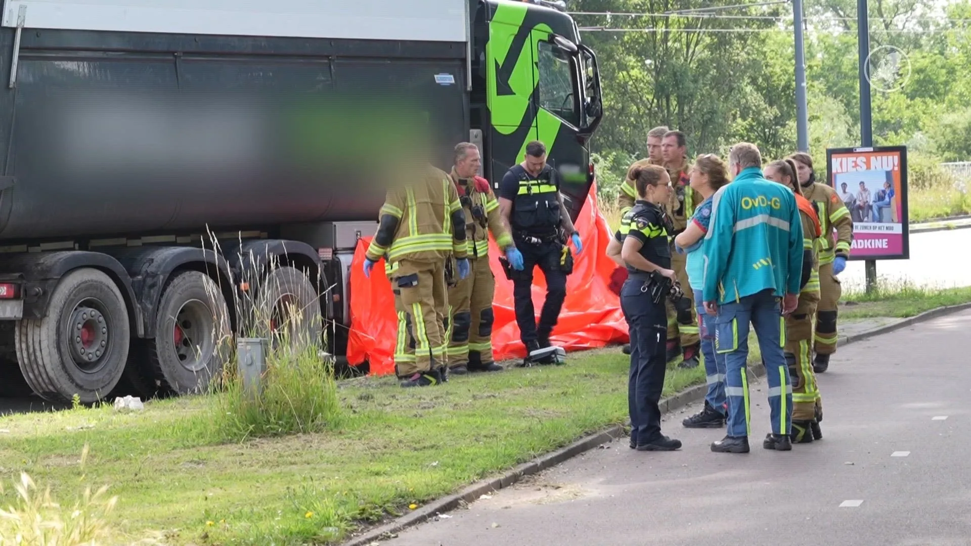 Voetganger overleden na aanrijding met vrachtwagen in Schiedam | Hart ...