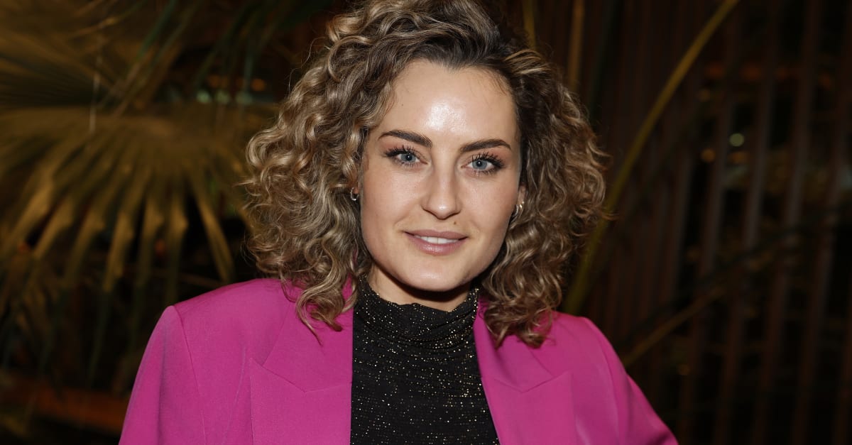 Iris Rulkens verovert het publiek met spraakmakend cabaret | Shownieuws