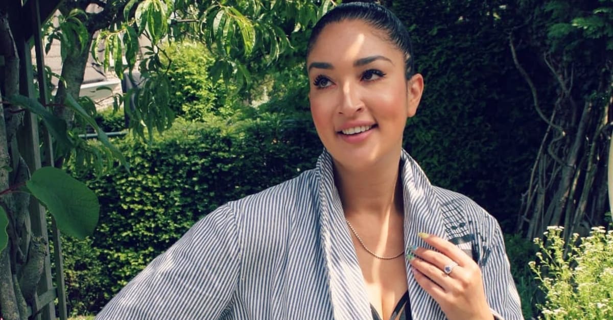 Soundos El Ahmadi bevallen van zoontje | Shownieuws