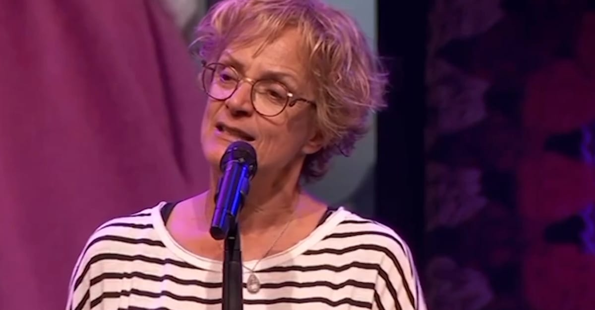 Lenette van Dongen gebroken na verschrikkelijk verlies | Shownieuws