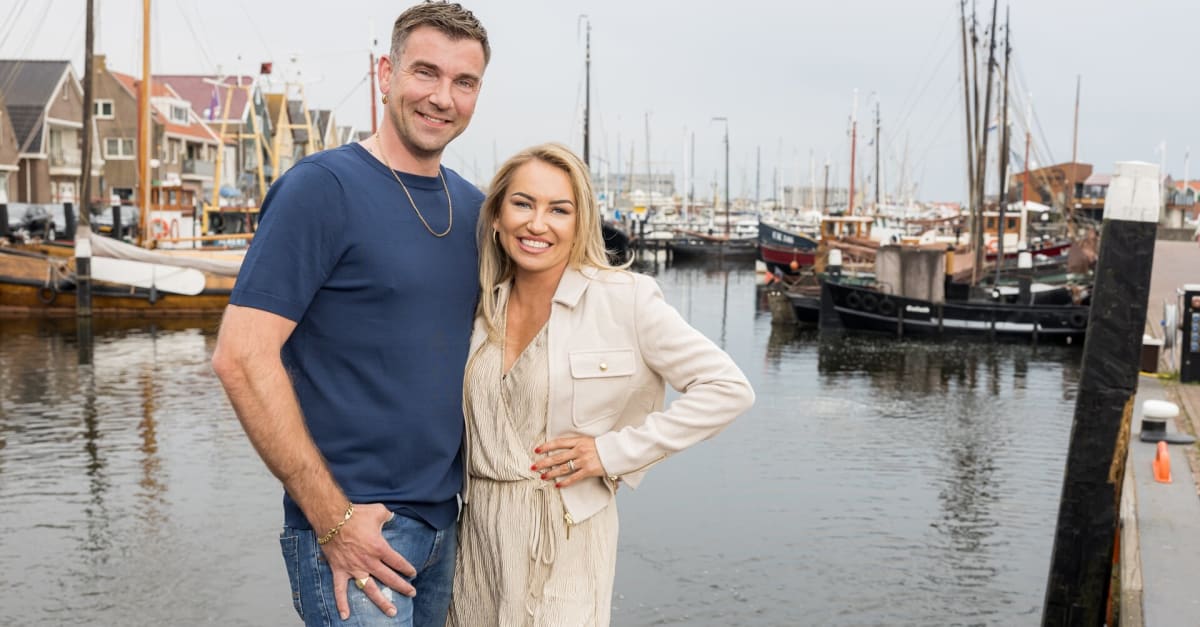 Jacomien geconfronteerd: 'Lees echt gekke dingen over Urk' | Shownieuws