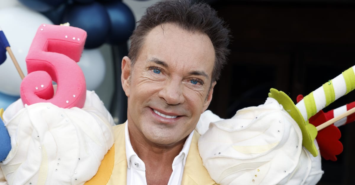 Hint Gerard Joling op zijn stop bij Toppers? | Shownieuws