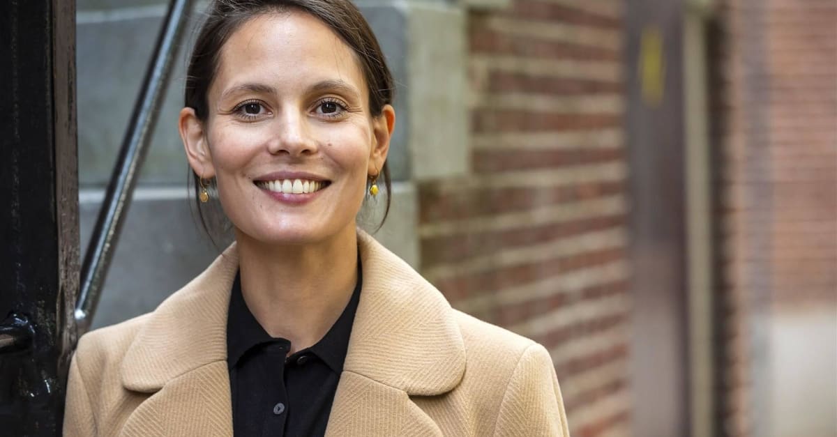 Igone de Jongh voelt zich beter na breuk met Thijs Römer: 'Ik kom er ...