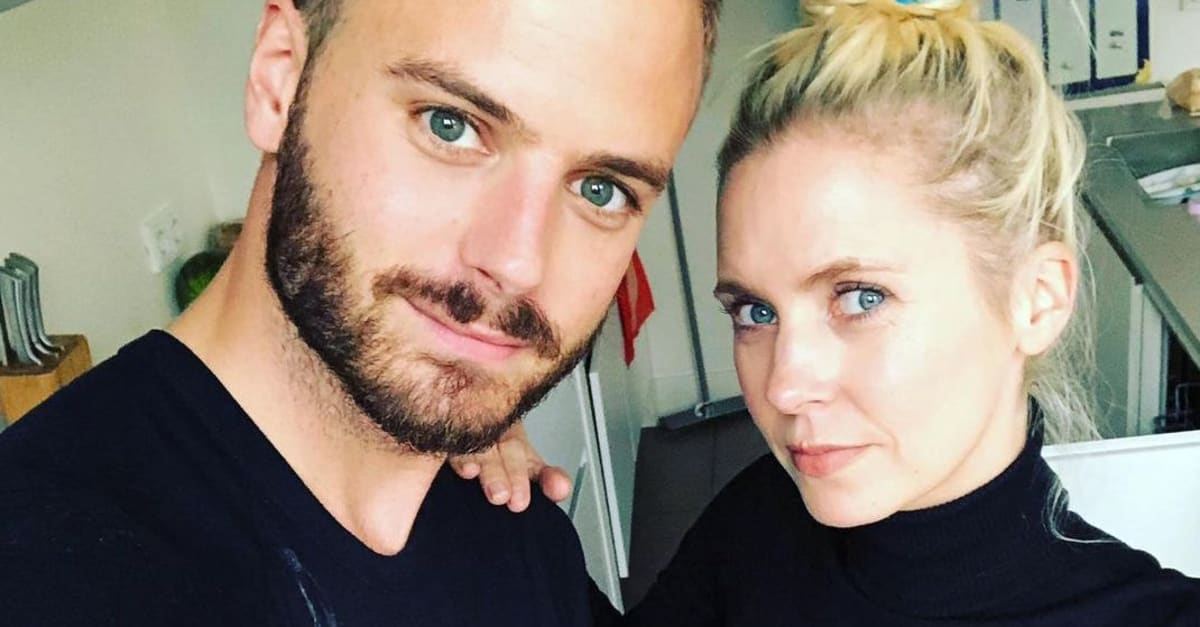 Bettina Holwerda deelt bericht over 'elastieken tepels' | Shownieuws