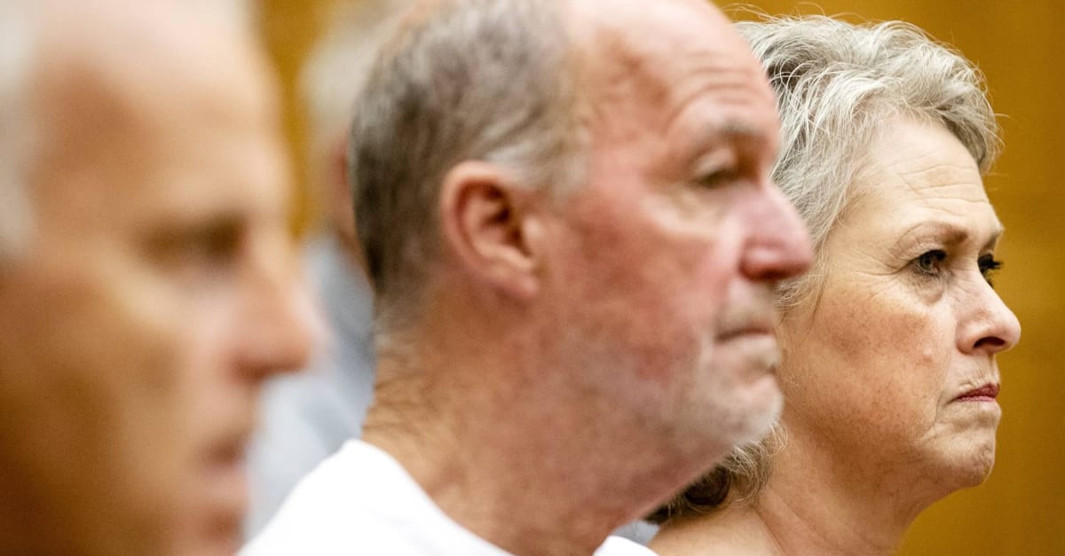 Zoon Peter R. de Vries staat ouders Nicky bij in hoger beroep | Shownieuws