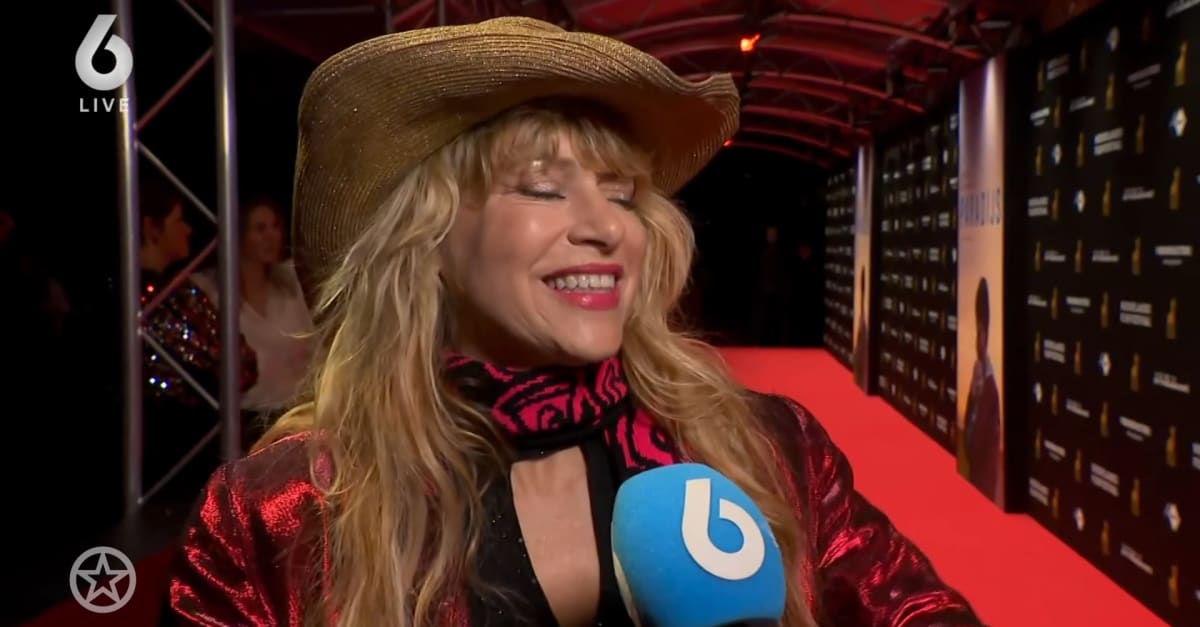 Shownieuws-tafel enthousiast over nieuwe film Paradijs met Ellen ten Damme