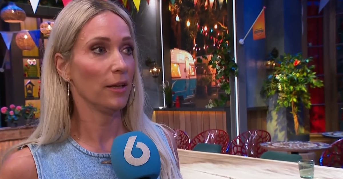 Hélène Hendriks eerlijk: 'Ik ben er gewoon nog niet helemaal' | Shownieuws