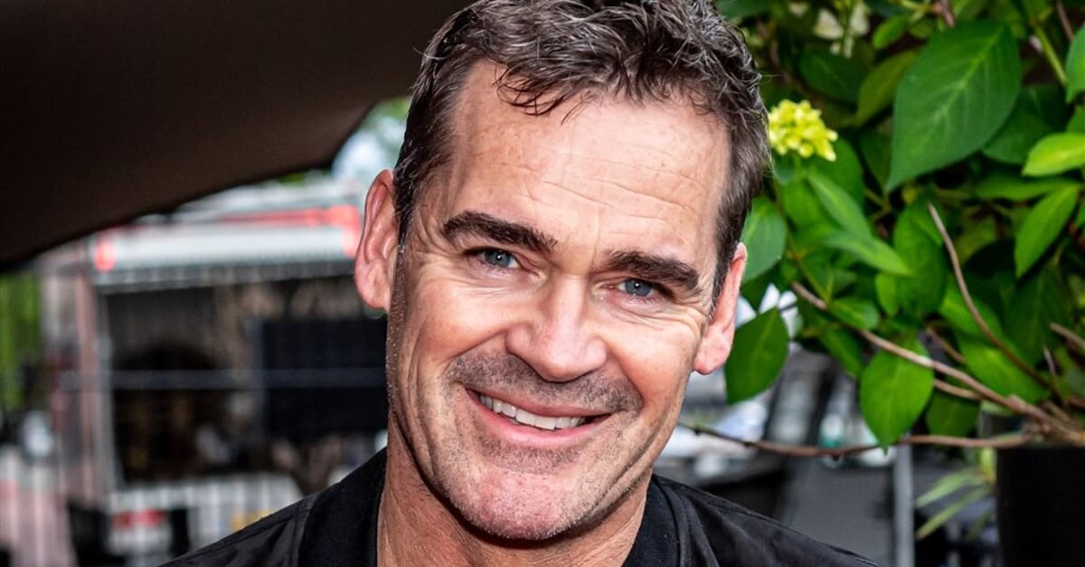 Jeroen van der Boom openhartig over Hazes-drama: 'Daar kan ik wakker ...