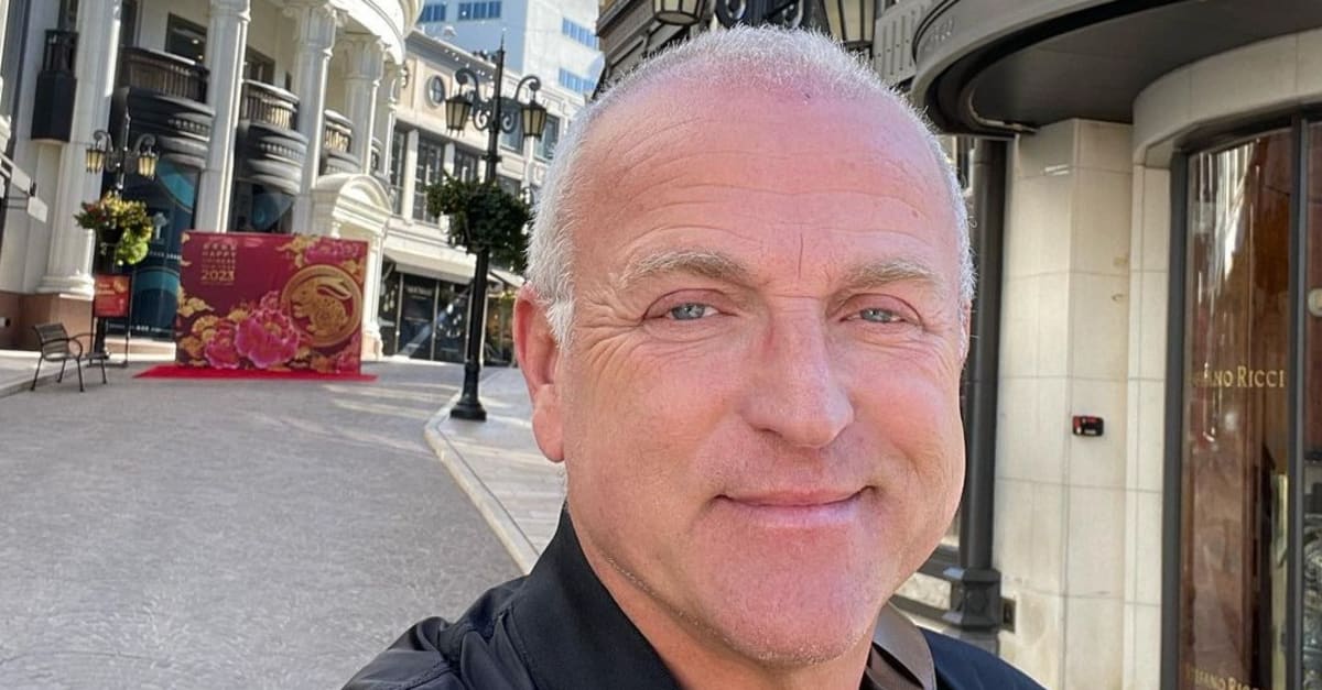 Gordon haalt hard uit naar de Toppers | Shownieuws