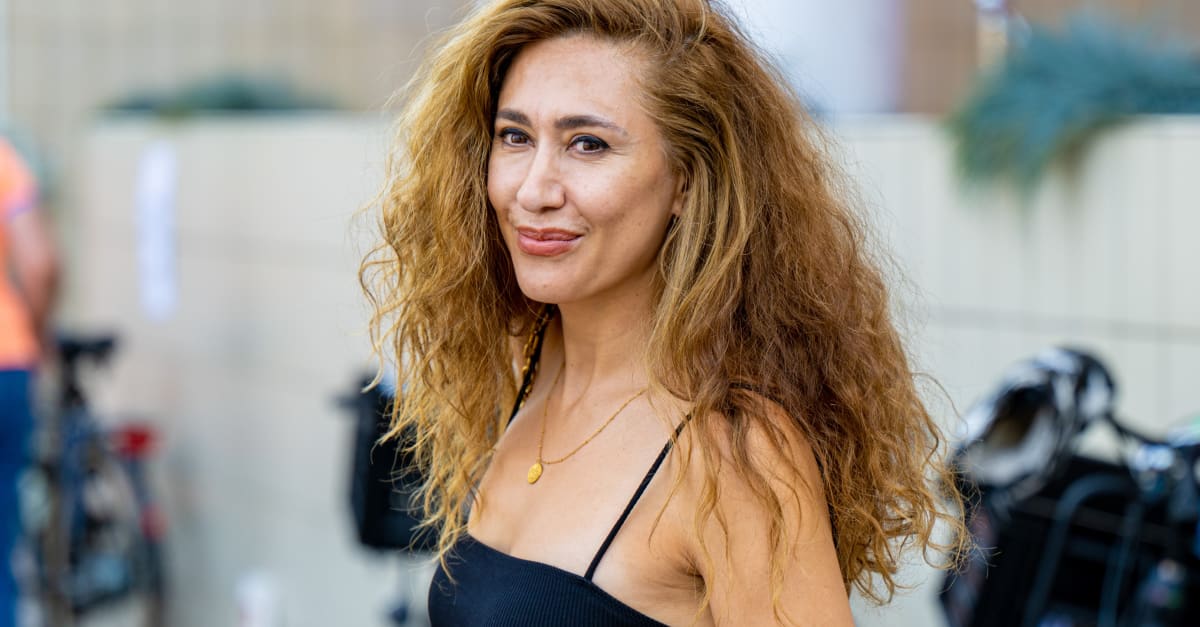 Fidan Ekiz op de vuist met taxichauffeur | Shownieuws