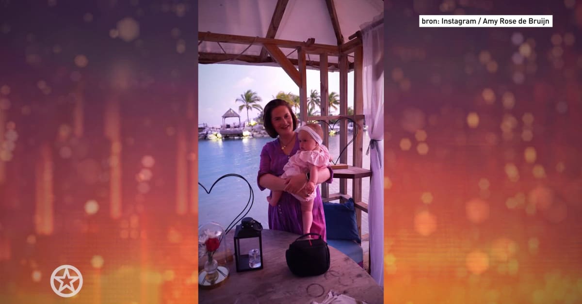 Amy Rose en Saul op familievakantie