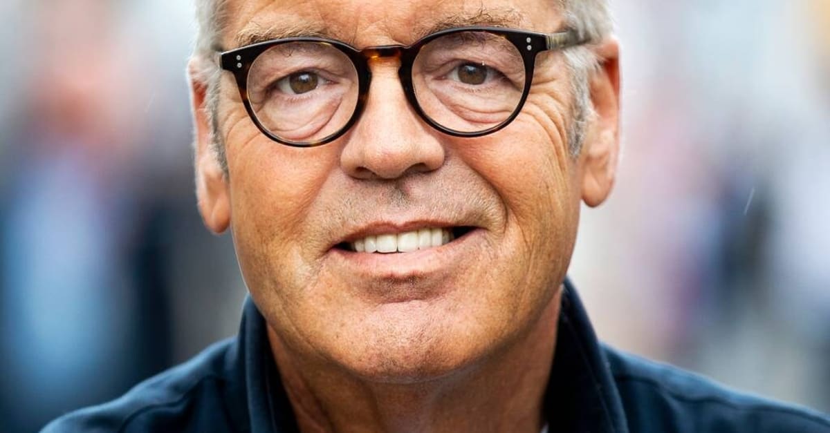 Olav Mol verdwijnt na 30 jaar als commentator Formule 1 | Shownieuws