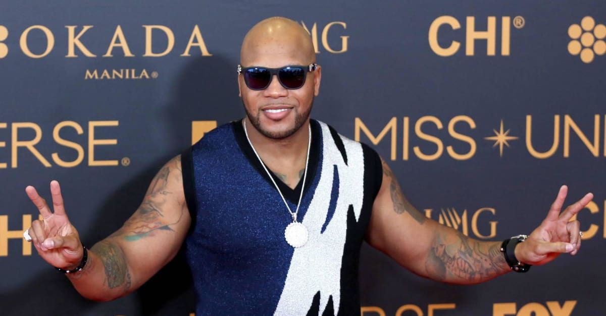 Flo Rida tóch te zien tijdens songfestivaloptreden | Shownieuws