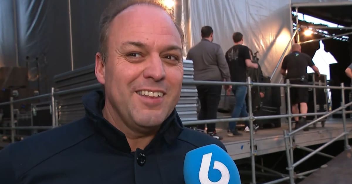 Frans Bauer staat stil bij bijzonder moment | Shownieuws