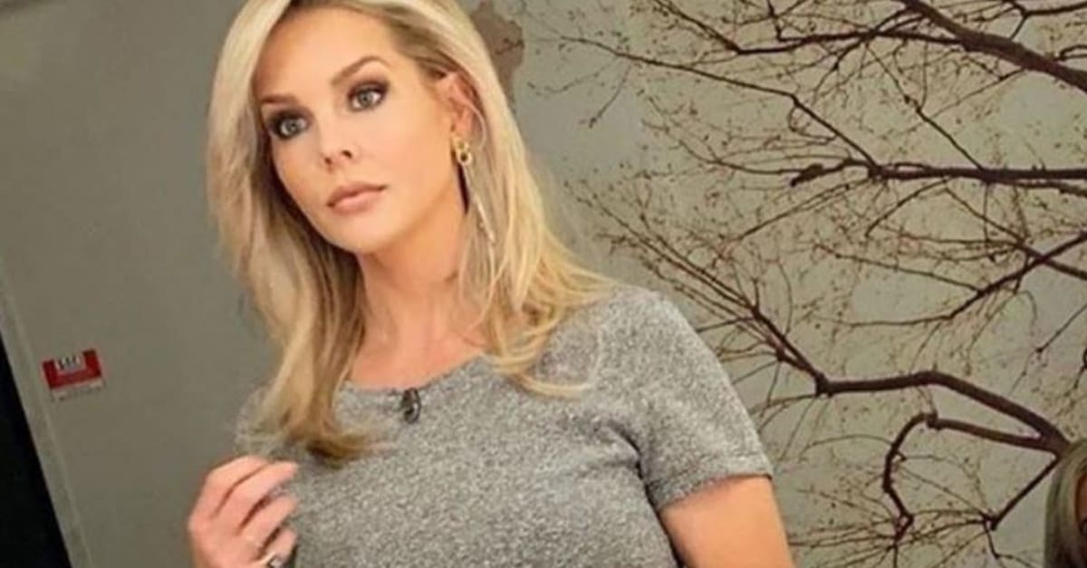 Voice-kijkers verbazen zich over 'te kort rokje' Chantal | Shownieuws