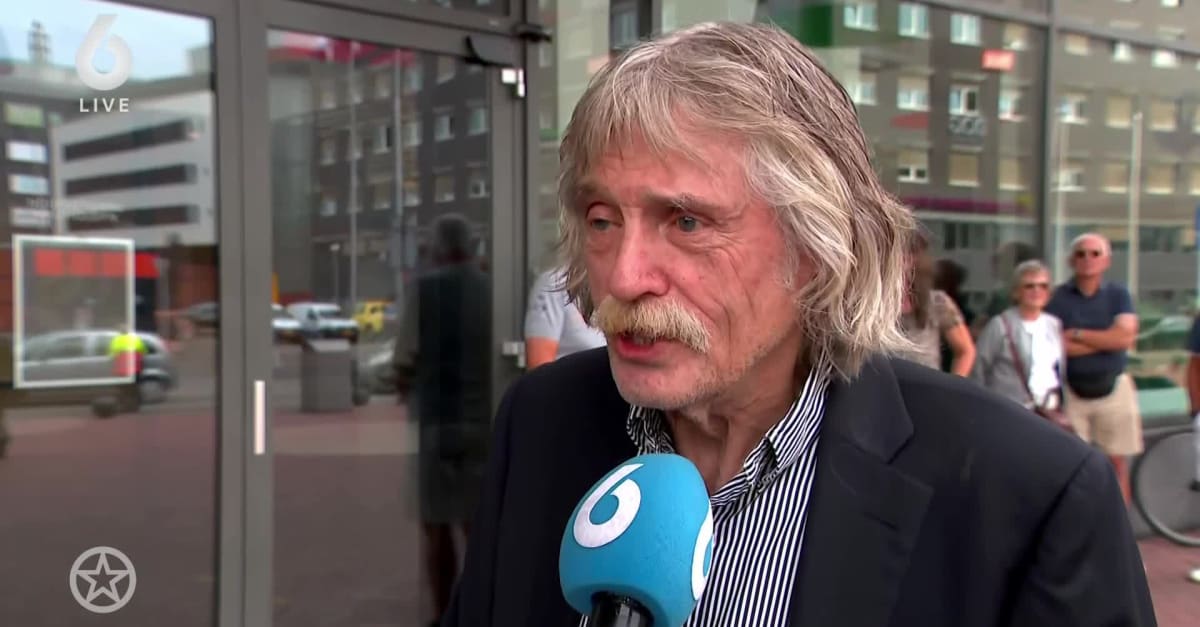 Fikse uithaal naar Johan Derksen: 'Bek houden' | Shownieuws
