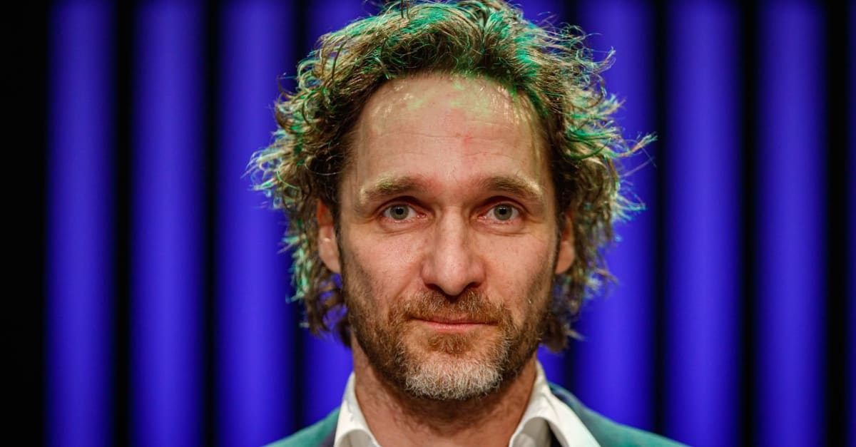 Javier Guzman in het najaar weer op de bühne | Shownieuws