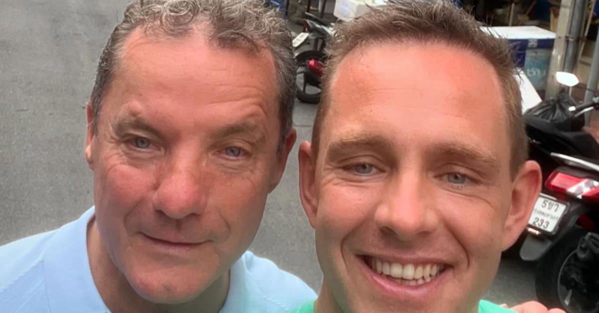 Vreselijk nieuws voor fans John de Bever | Shownieuws