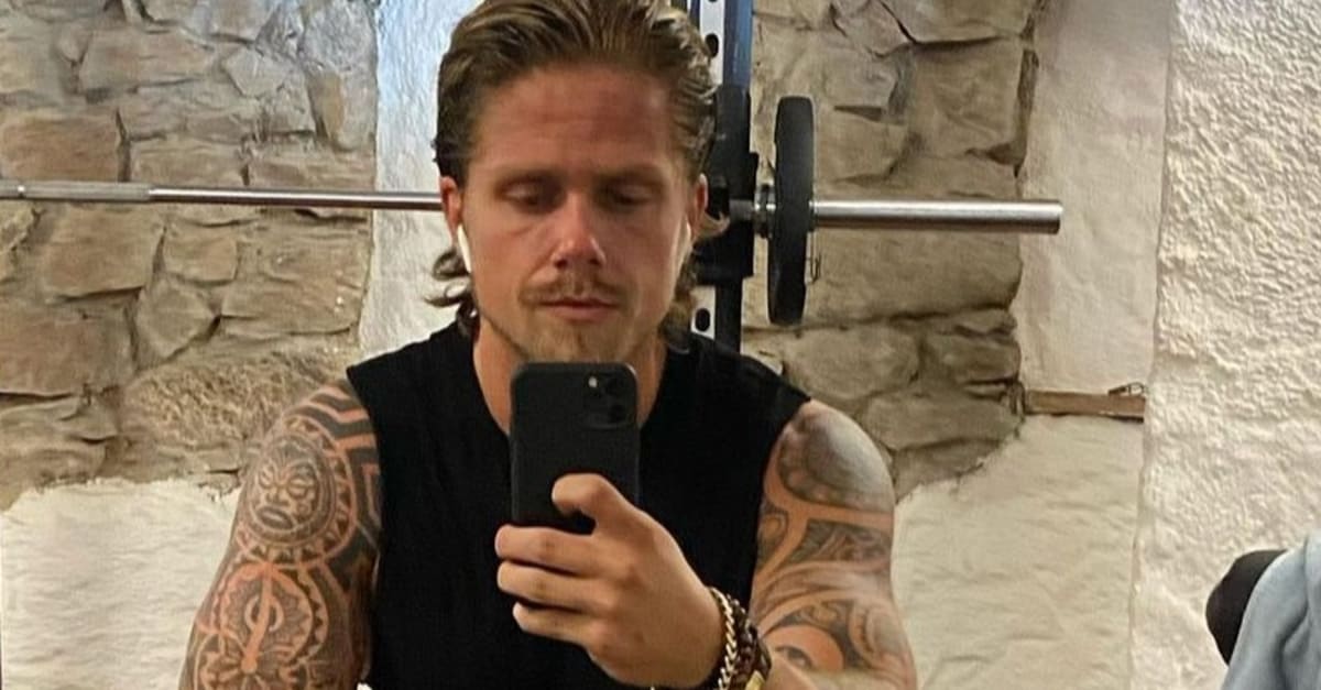 ZIEN: André Hazes traint voor 'killerbody' | Shownieuws