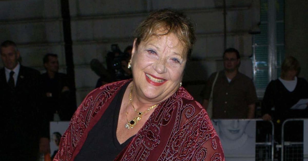 Britse actrice Sylvia Syms bekend van 'The Queen' overleden | Shownieuws