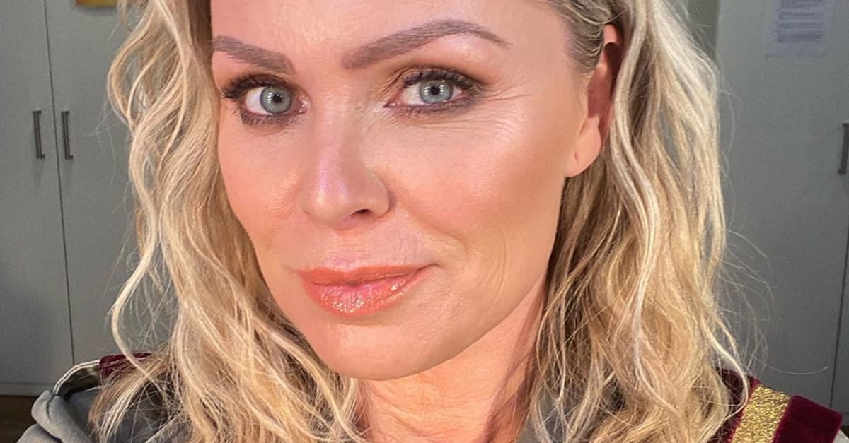 Bridget Maasland verrast ouders met nieuwe woning | Shownieuws