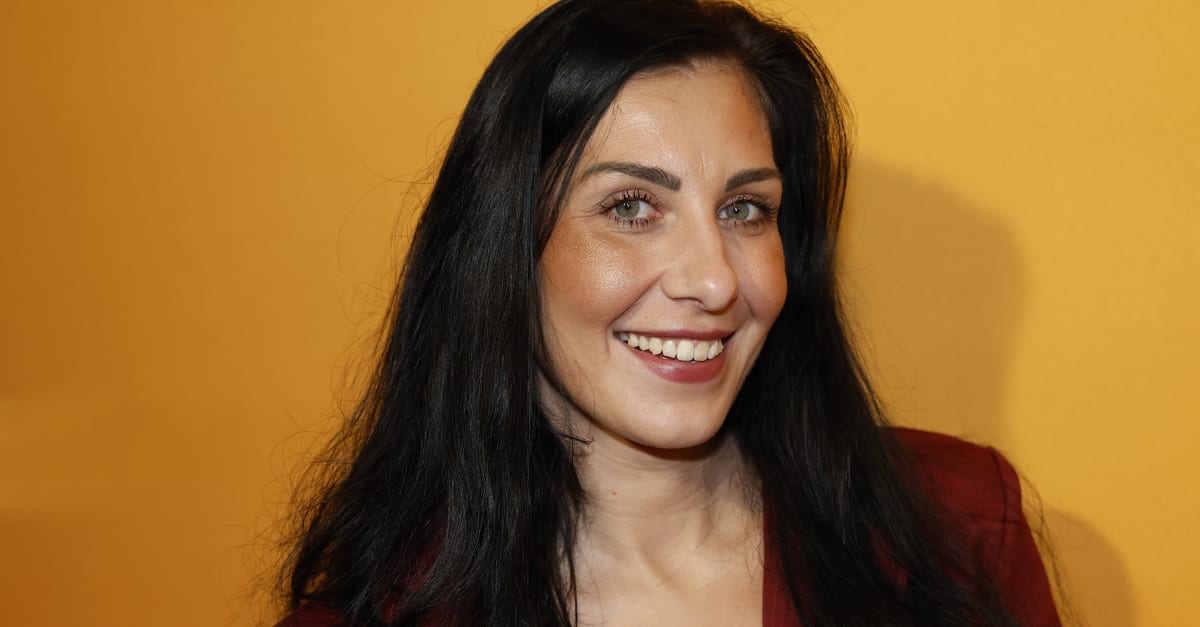 Mysterie rond bril van WVL-Antine is opgeklaard | Shownieuws