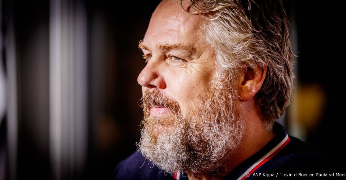 Thomas Acda wil boodschappen achterhouden voor zorgverleners | Shownieuws