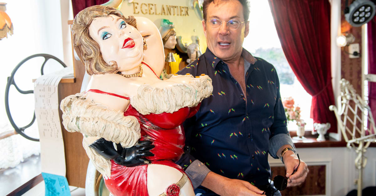 Optreden Gerard Joling gaat helemaal mis | Shownieuws