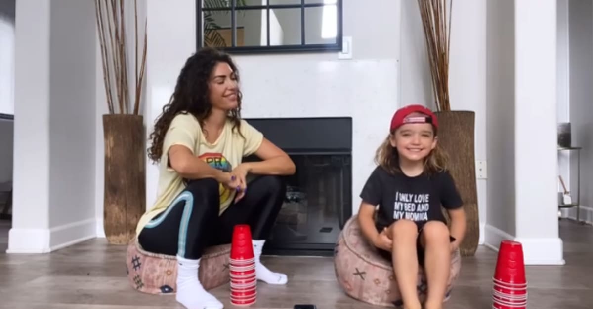 ZIEN: Xess Xava verbluft volgers met bijzonder talent | Shownieuws